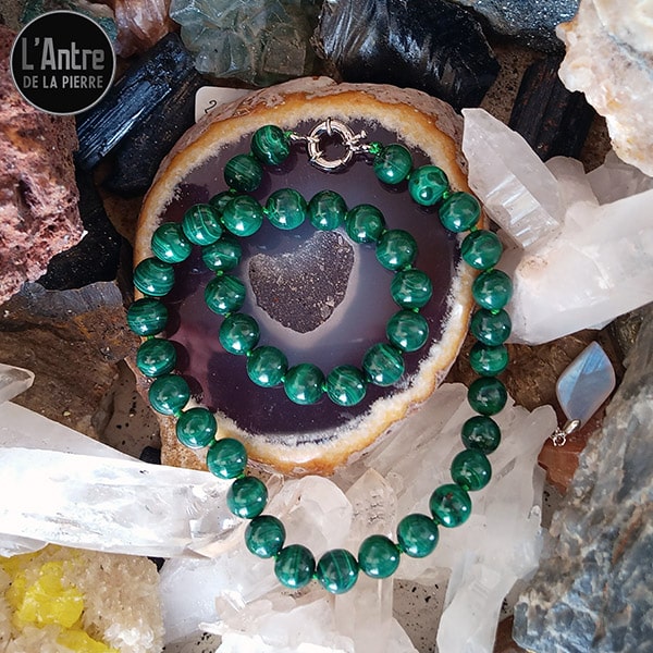 Collier en Malachite "Dark" (Foncée) du Congo de Grade A+ Boules de 10 ...