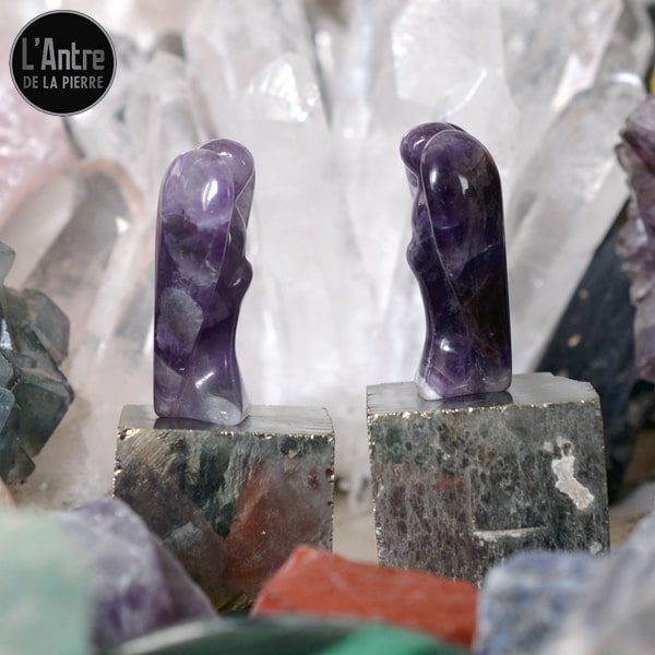 Nouvelle Statuette d'Ange en Améthyste Rubanée du Brésil de Grade A+ ...